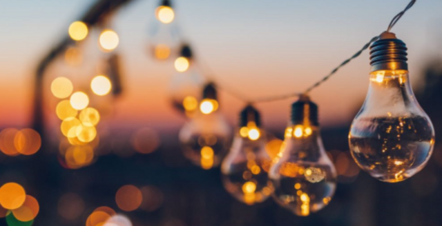 Steal The Show 』初披露。: blue jellyfish